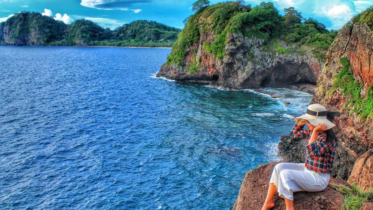 Menemukan Hidden Gem Sangiang: Petualangan Paket Lengkap di Selat Sunda ...