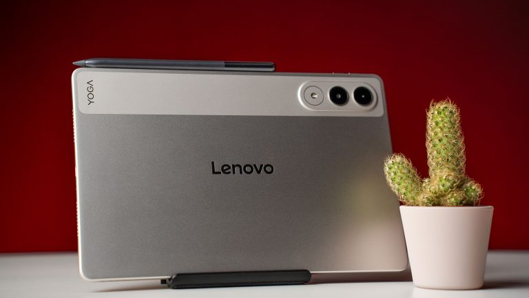 Lenovo Yoga Tab Hadirkan Tablet Super Komplit dengan Bonus Keyboard dan ...